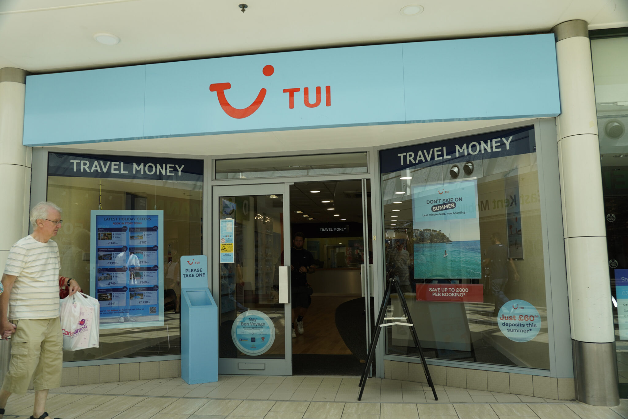 Tui - County Square Ashford